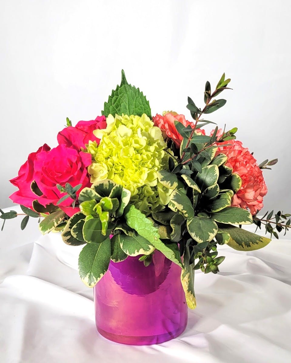 3 Red Rose Bud Vase | Prescott Flower Delivery